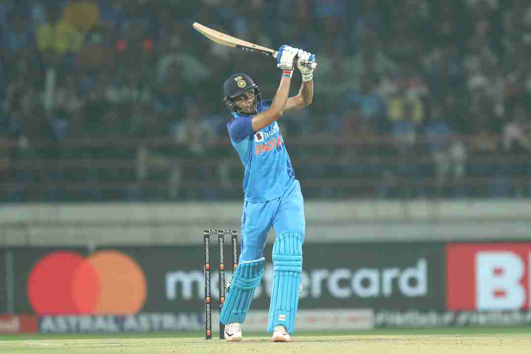 Shubman shows class with 2 stylish hits | BCCI.tv