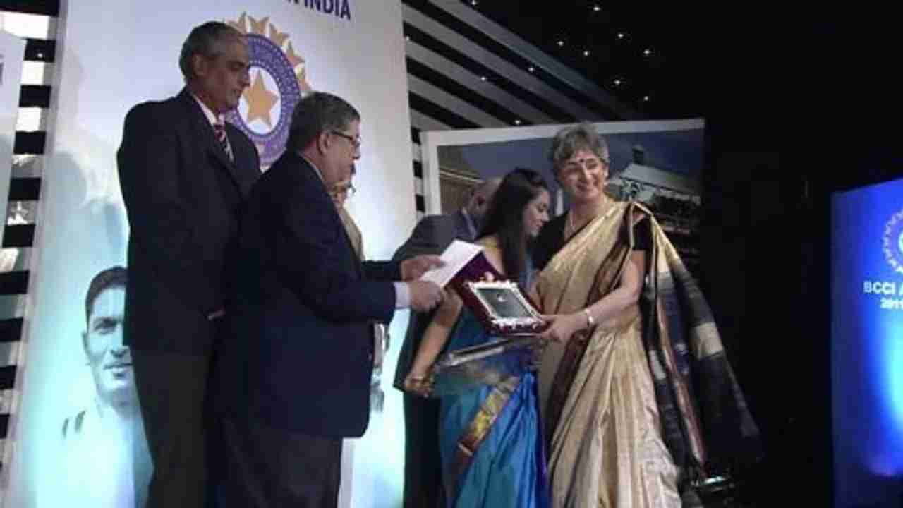 BCCI Awards 2011-12: Indian Legends Honoured | BCCI.tv
