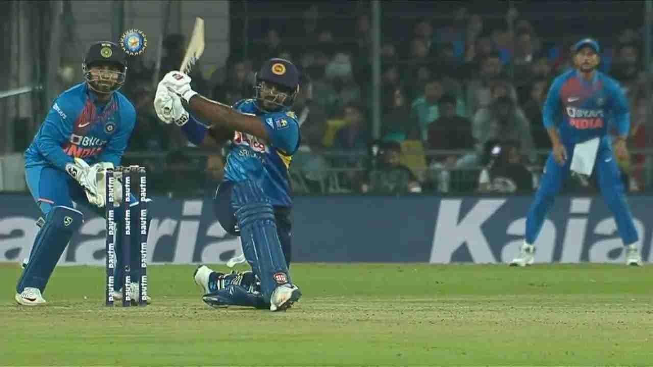 IND vs SL 2020, 2nd T20I: Kusal Perera Six | BCCI.tv